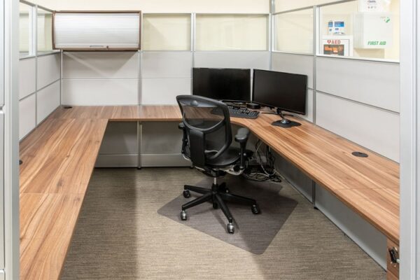 Span Construction - Arnolds Office Furniture